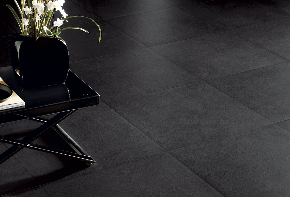 Ideas for designing a modern interior with black tiles