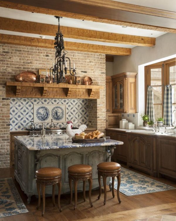 Kitchen backsplash in the french country style: varieties, selection ...