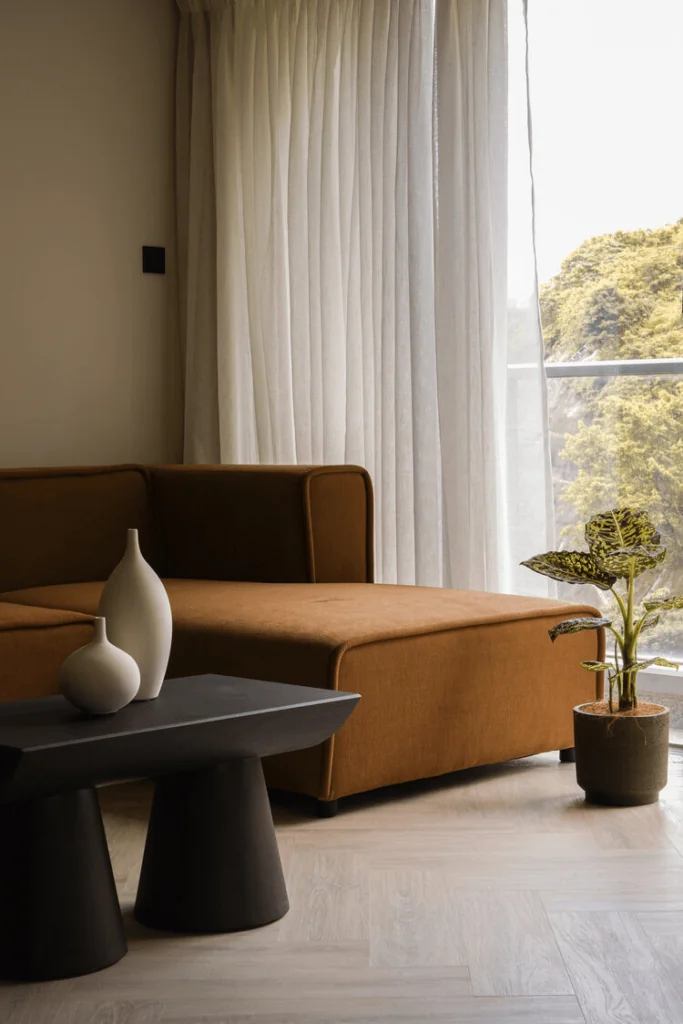 Most Anticipated Coffee Table Trends for 2025 - Hackrea