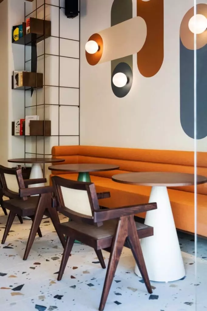 Modern Bar, Cafe, and Restaurant Design Trends 2025 - Hackrea