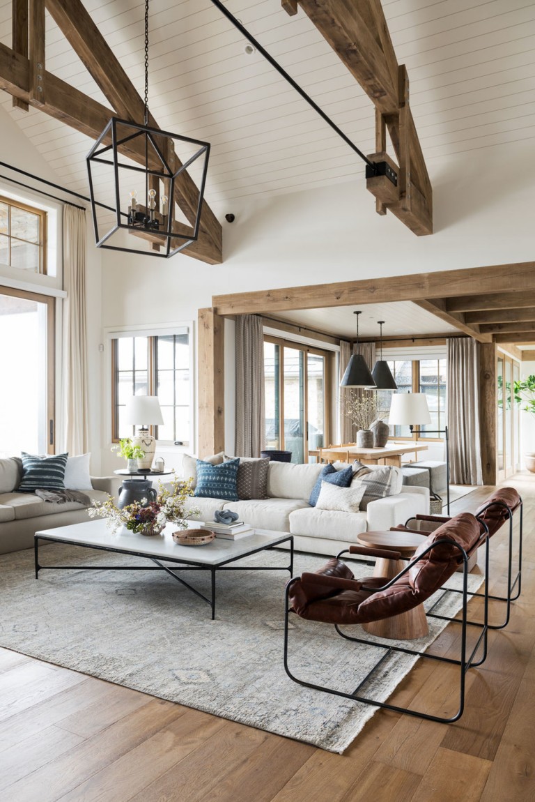 Modern Farmhouse Trends 2025 - Hackrea