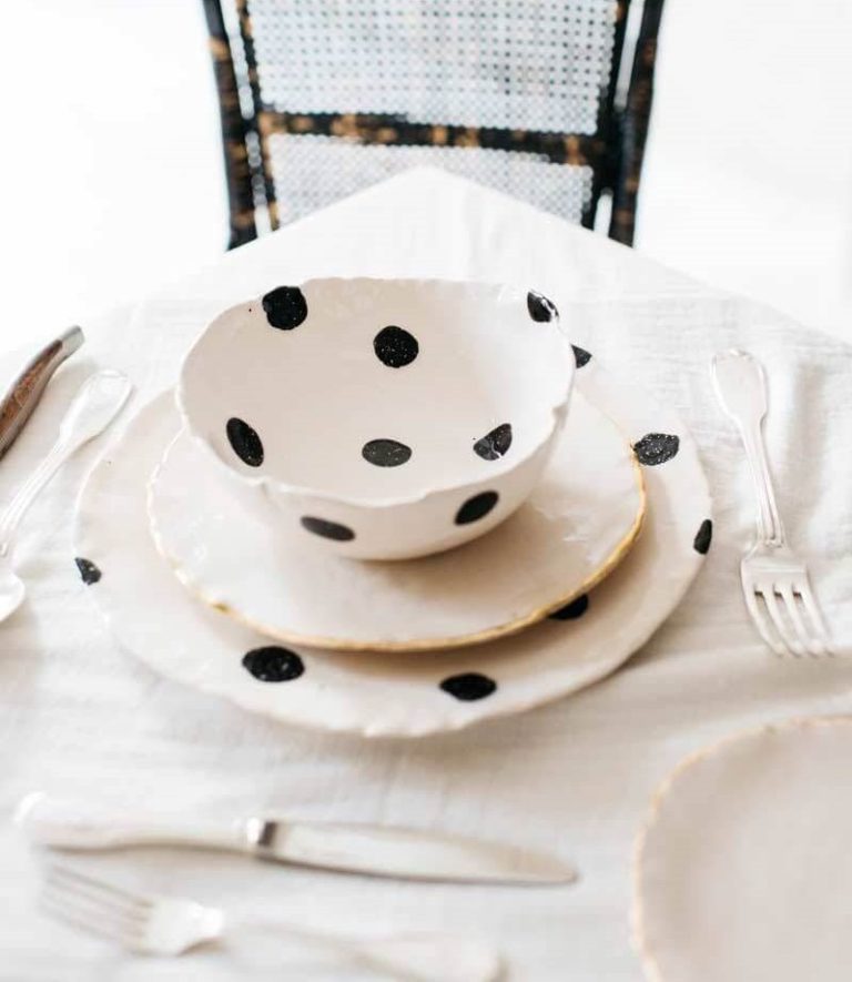 Tableware Trends 2025: Dine in Style - Hackrea