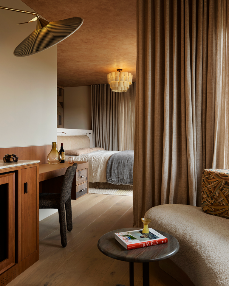 Hotel Design Trends 2025: Hospitality to the Next Level - Hackrea