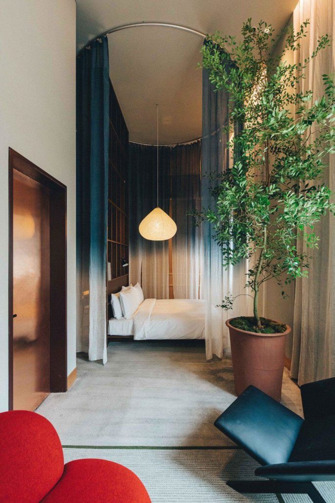 Hotel Design Trends 2025: Hospitality to the Next Level - Hackrea