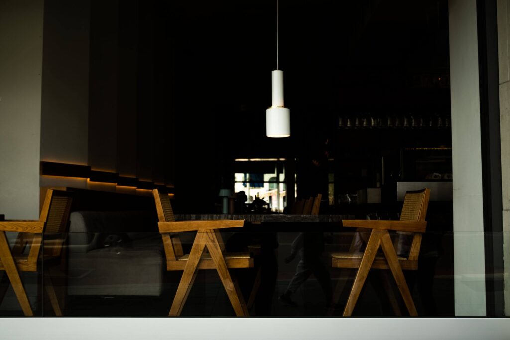 Modern Bar, Cafe, and Restaurant Design Trends 2025 - Hackrea