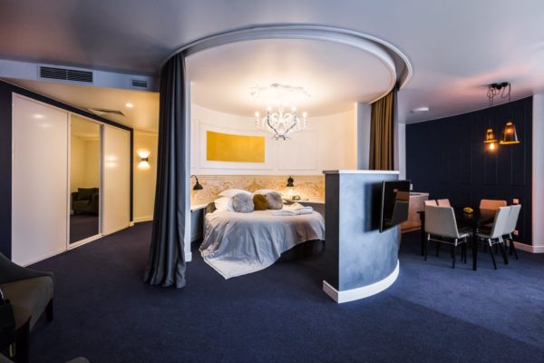 Curved bedroom wall design ideas - Hackrea