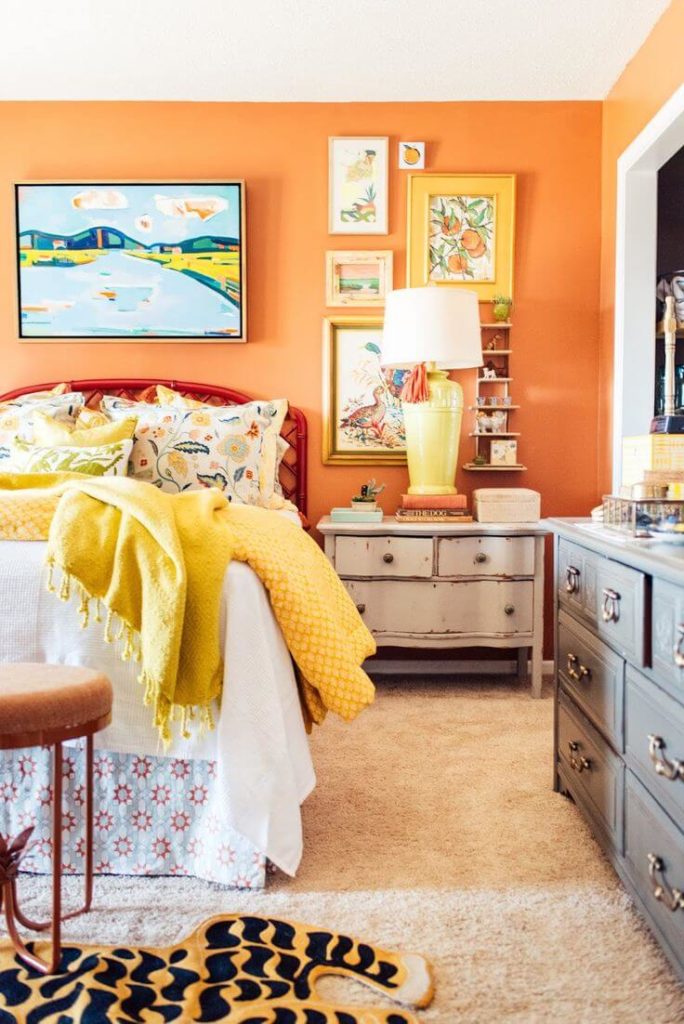 What color matches orange walls: 8 best combinations for a perfect ...