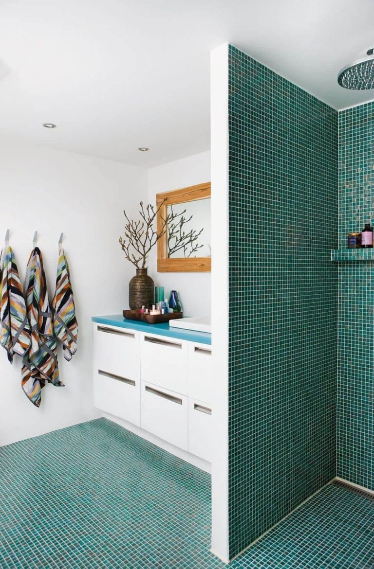 Bathroom Tile Trends 2025: Colors, Materials, Designs - Hackrea