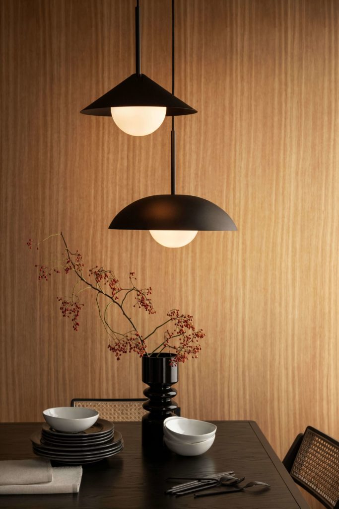 14 Best Dining Room Lighting Trends 2025 - Hackrea