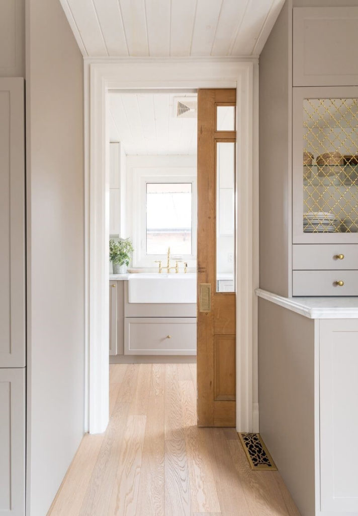 Interior Door Trends to Look Out for in 2025 - Hackrea