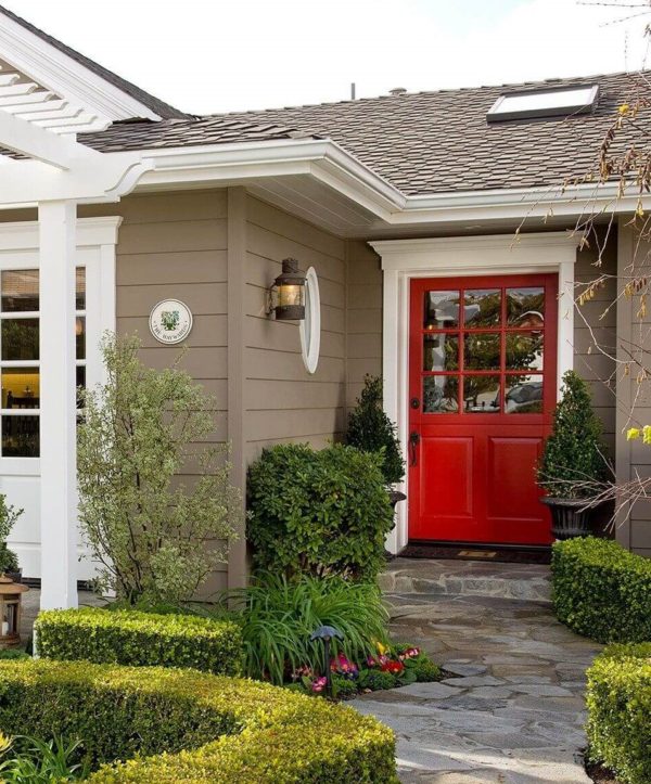 Front door colors for tan house: 11 solutions that will charm you - Hackrea