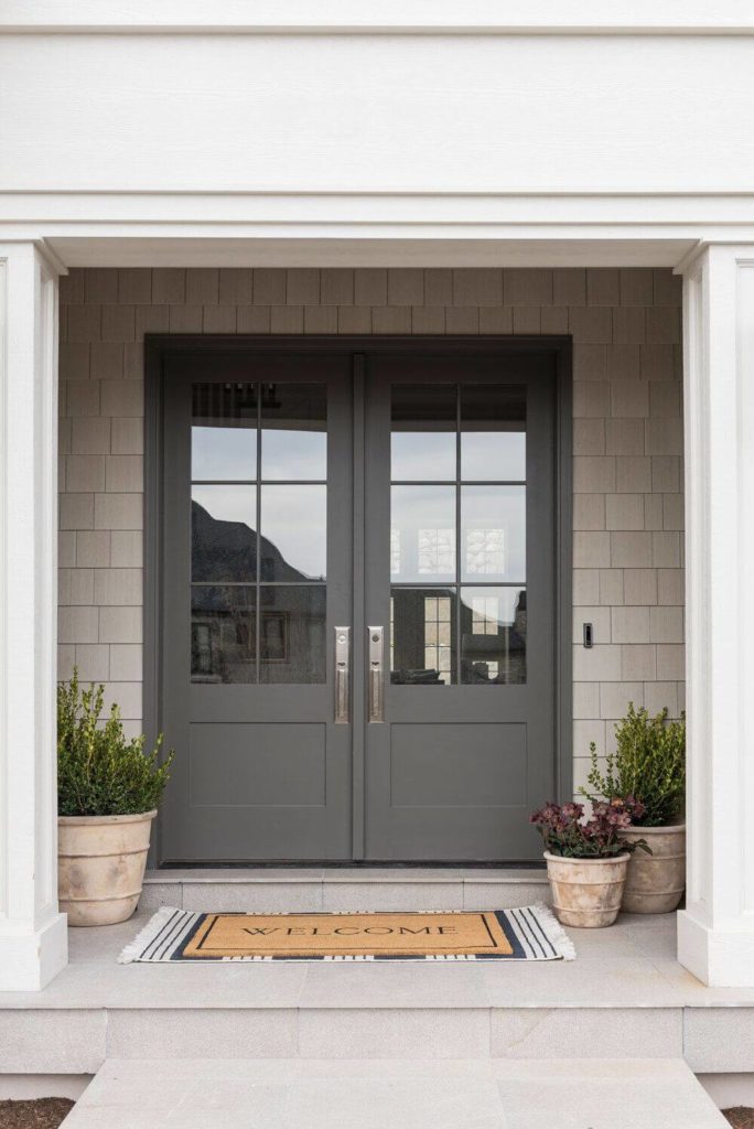 Front door colors for tan house: 11 solutions that will charm you - Hackrea