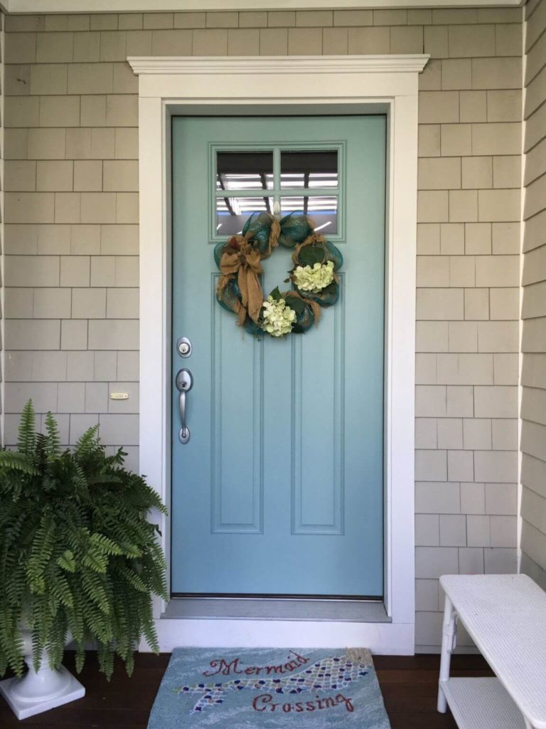 Front door colors for tan house: 11 solutions that will charm you - Hackrea