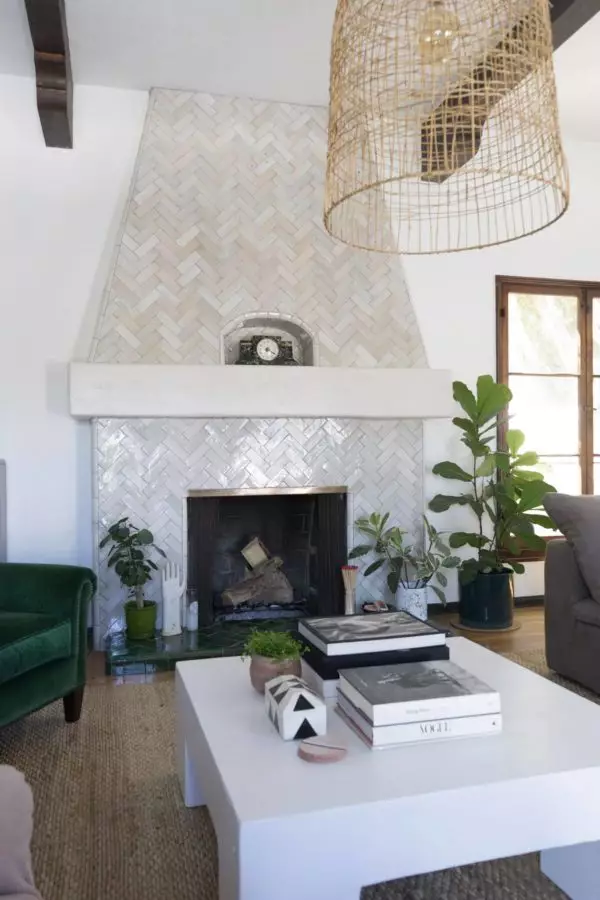 Stunning herringbone fireplace ideas: add charm and visual interest to ...