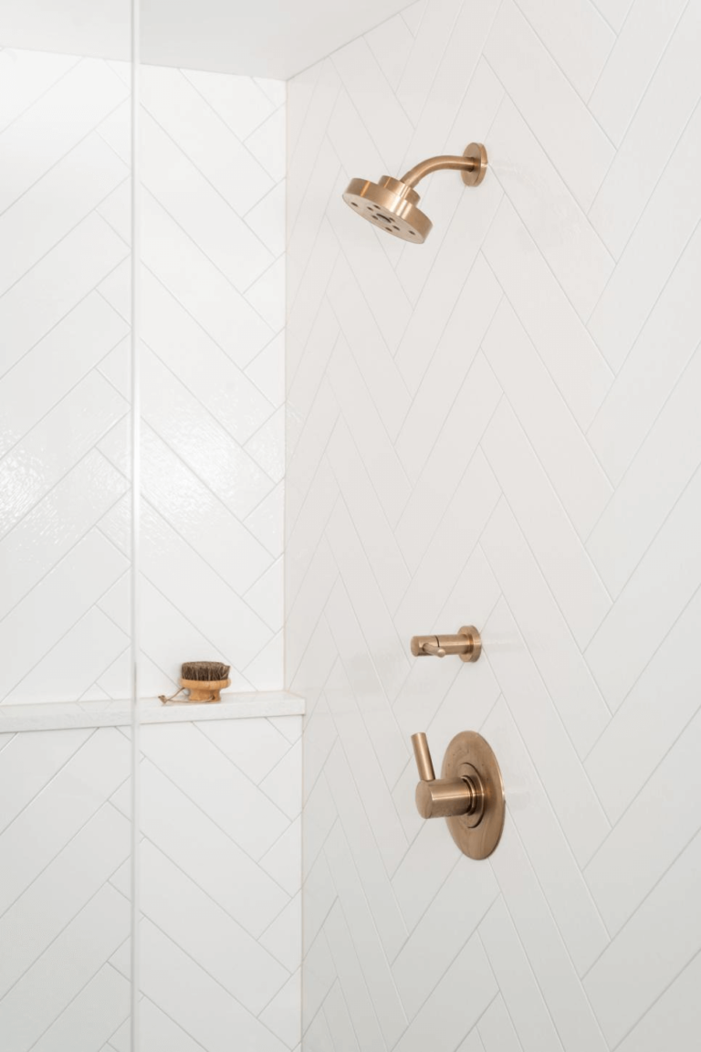 Exquisite white and gold bathroom ideas: embrace refinement within your ...