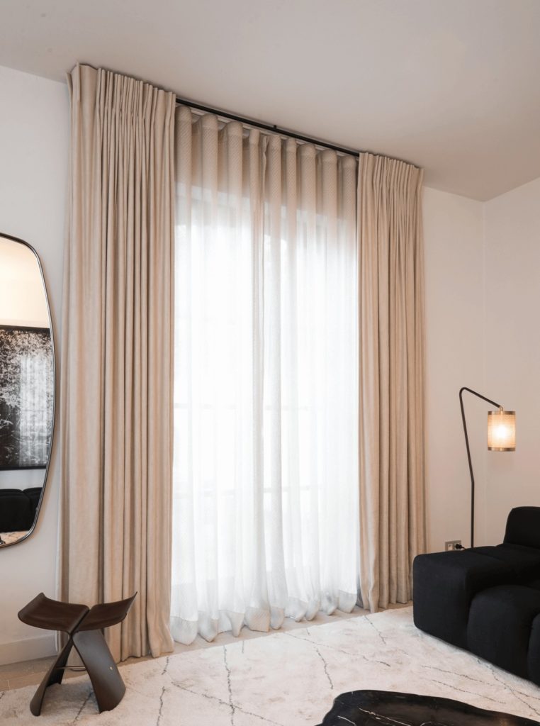 Stylish curtain ideas for wide windows: make the most of your window ...