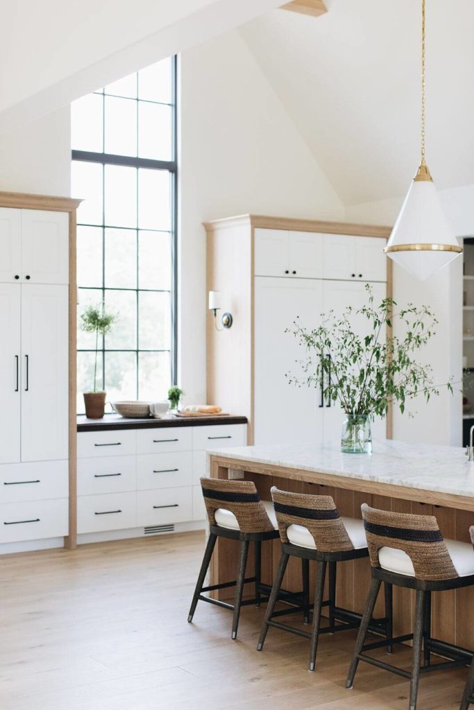 Seapearl OC-19 (Benjamin Moore): what color is, review and use - Hackrea