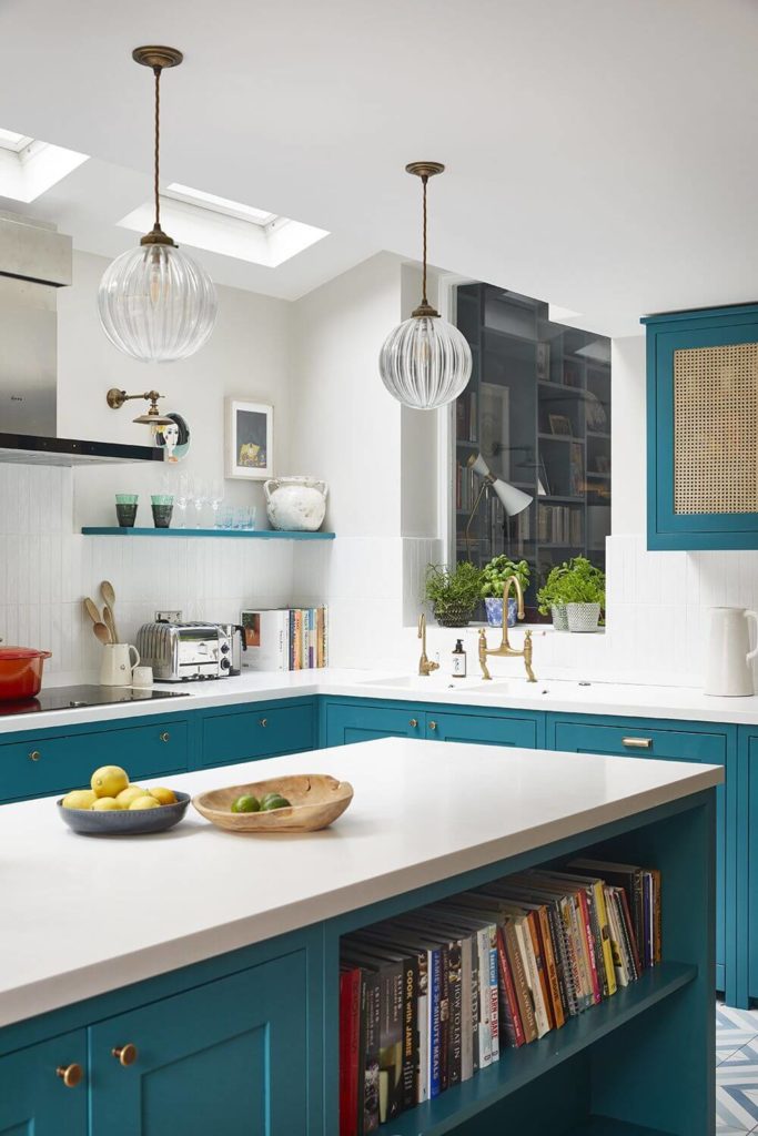 North Sea Green 2053-30 (Benjamin Moore): What Color Is, Review, and ...