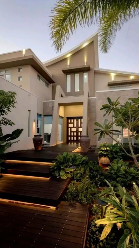 Kestrel White (SW 7516): What Color Is, Review, and Use - Hackrea