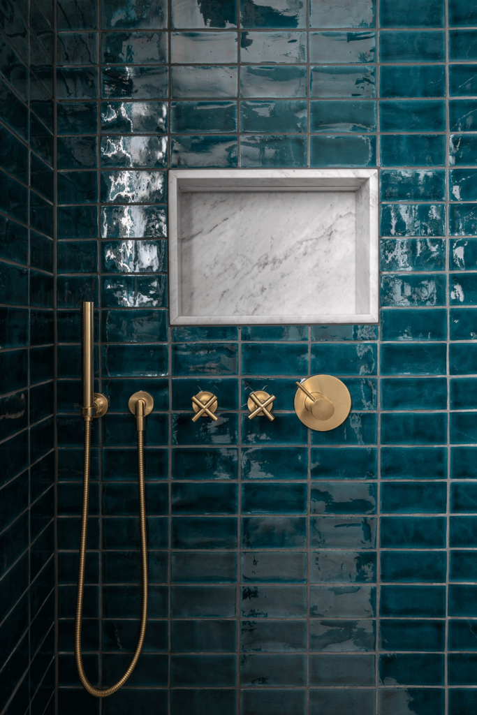 16 Shower Design Ideas You’ll Want to Try & Useful Tips - Hackrea