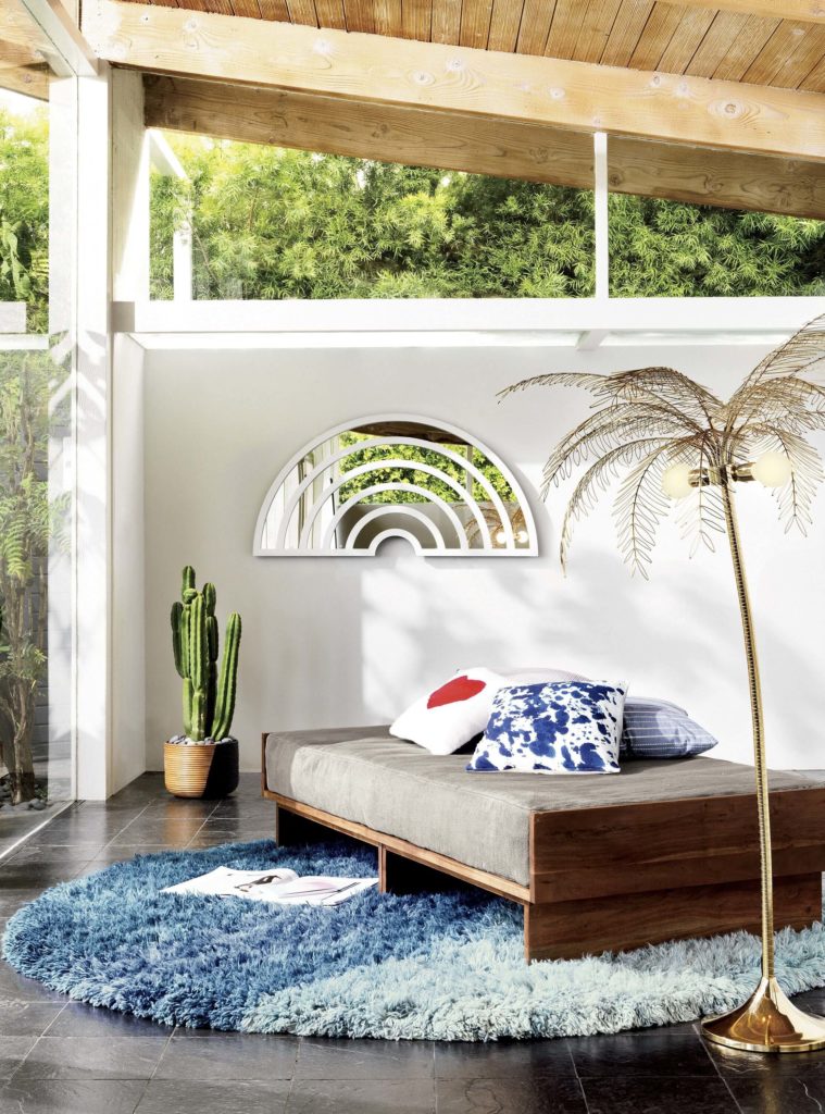 Top 11 Daybed Ideas for Small Spaces - Hackrea