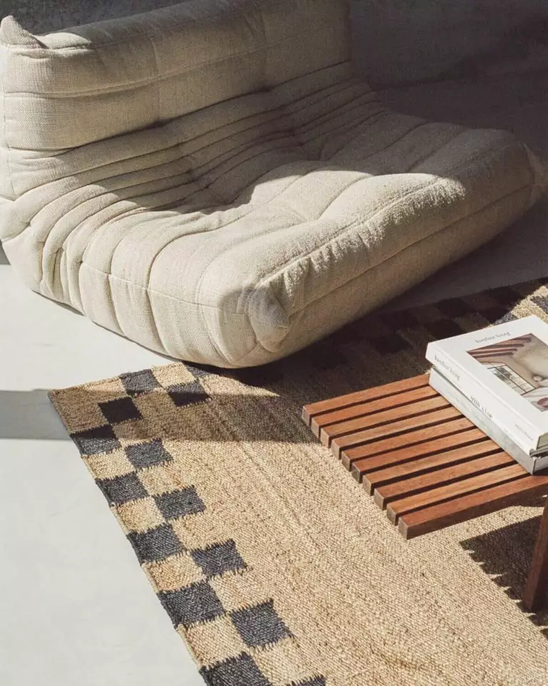 How to Style a Checkered Rug Like a Pro - Hackrea