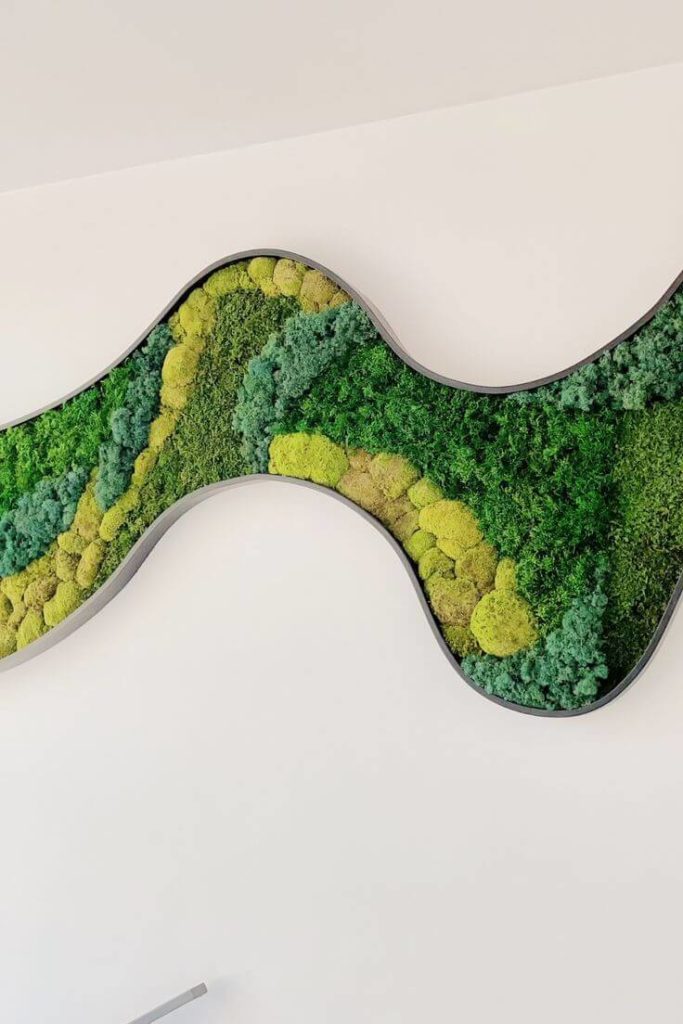 11 Moss Wall Art Ideas for an Eco Statement in Your Home - Hackrea