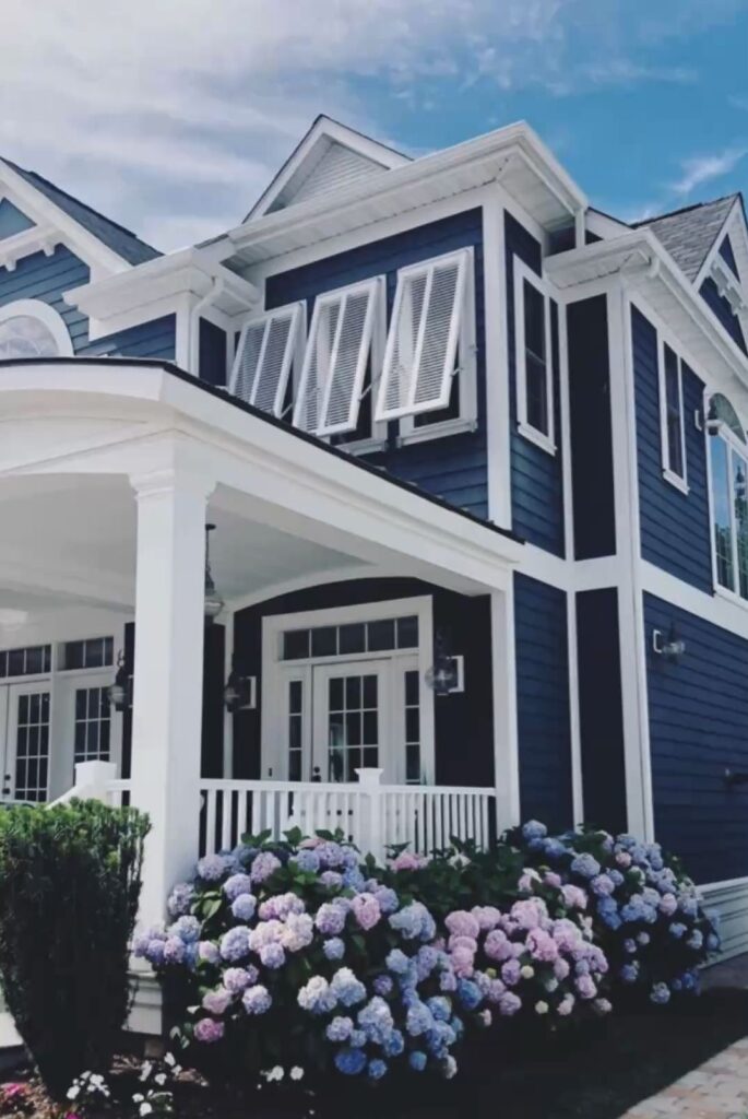 Blue Nova 825 (Benjamin Moore): What Color Is, Review, and Use - Hackrea