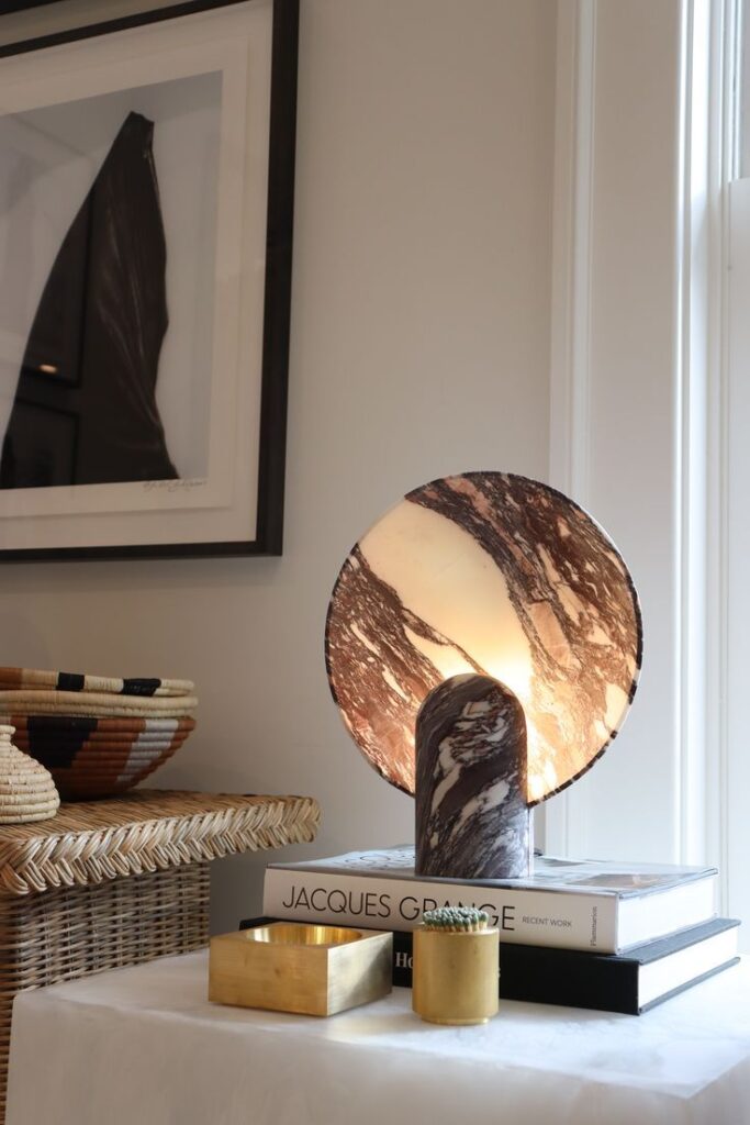 Table Lamp Trends You’ll Want to Try in 2025 - Hackrea