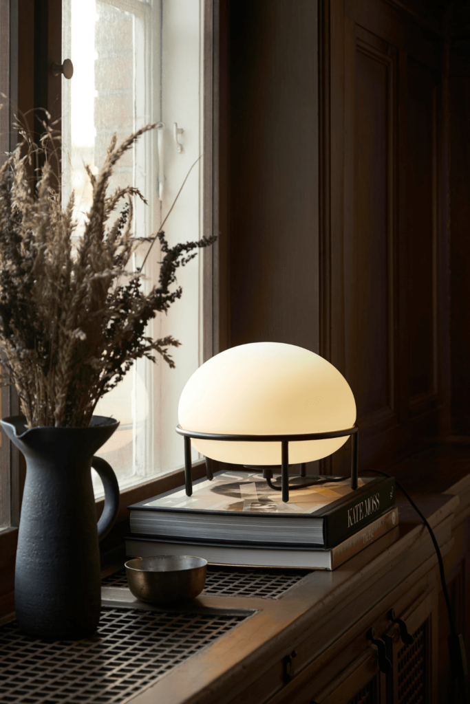 Table Lamp Trends You’ll Want to Try in 2025 - Hackrea