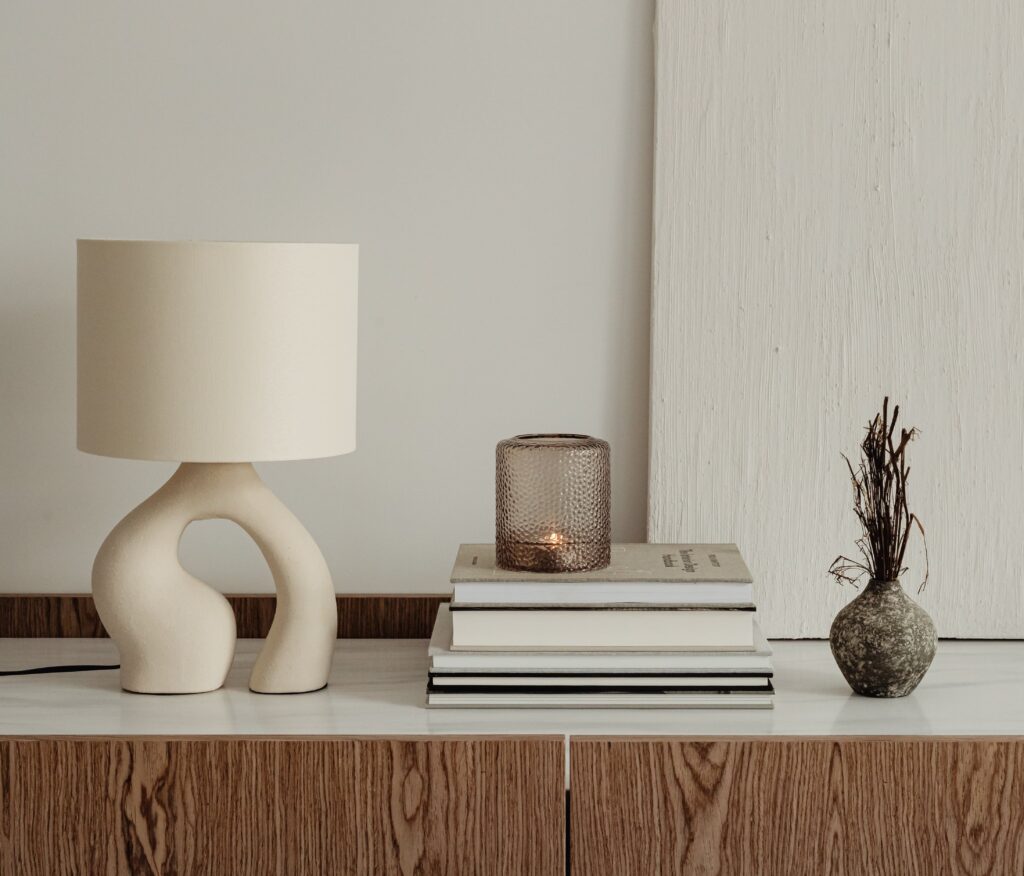 Table Lamp Trends You’ll Want to Try in 2025 - Hackrea
