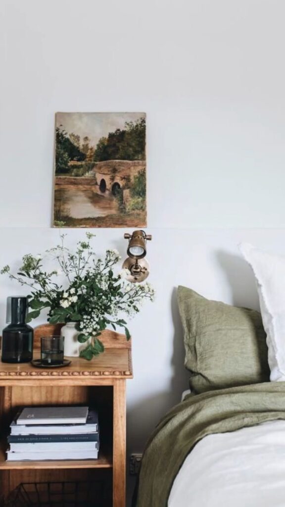 Top 17 Decorating Ideas with Books, According to Experts - Hackrea