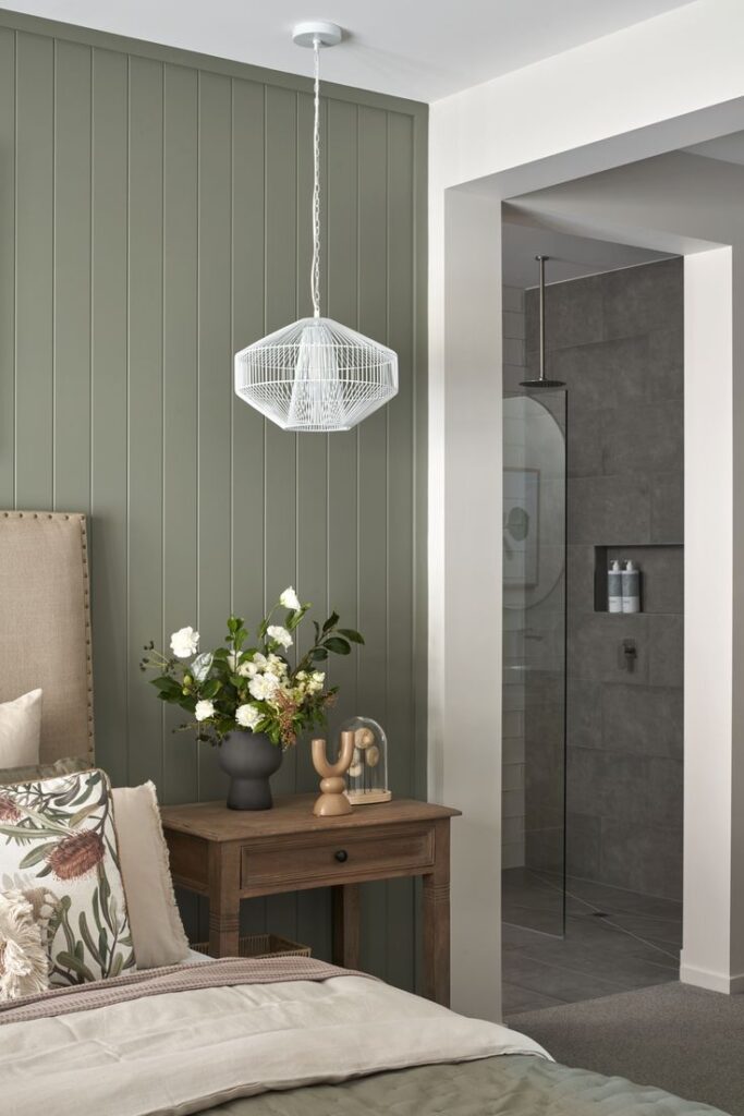 Antique Pewter 1560 (Benjamin Moore): What Color Is, Review, and Use ...