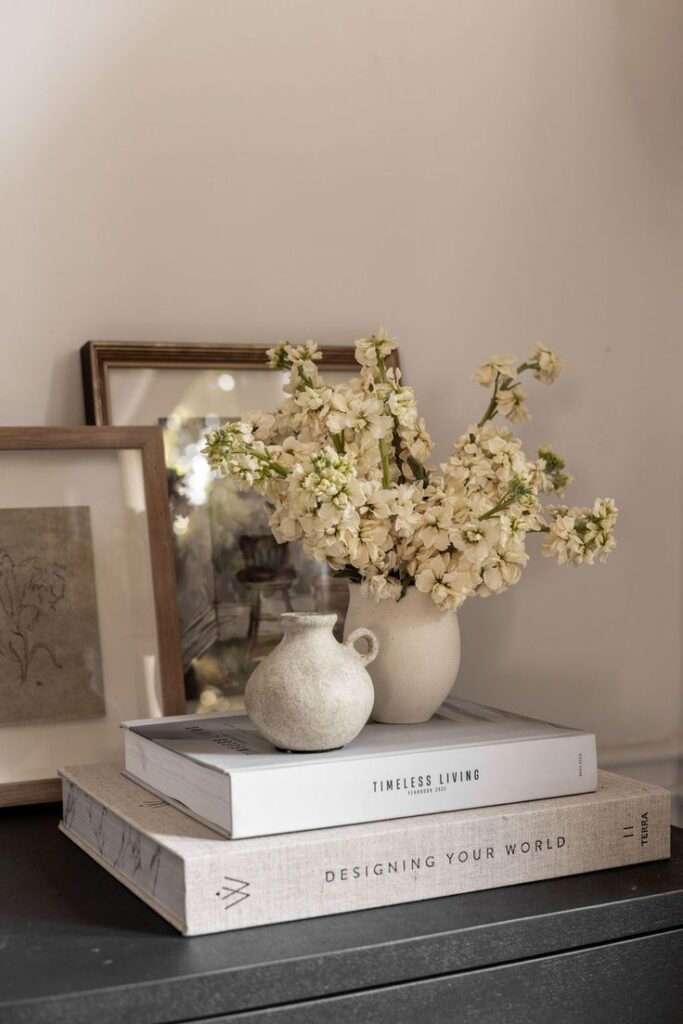 Top 17 Decorating Ideas with Books, According to Experts - Hackrea