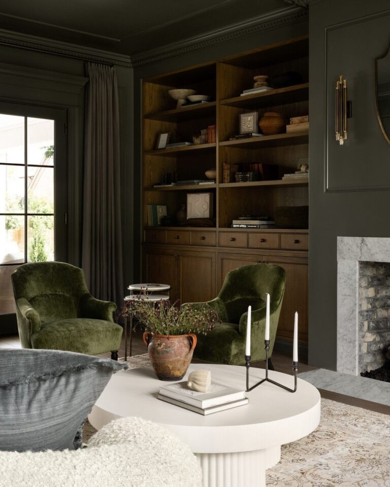 Roycroft Bronze Green (SW 2846): What Color Is, Review, and Use - Hackrea