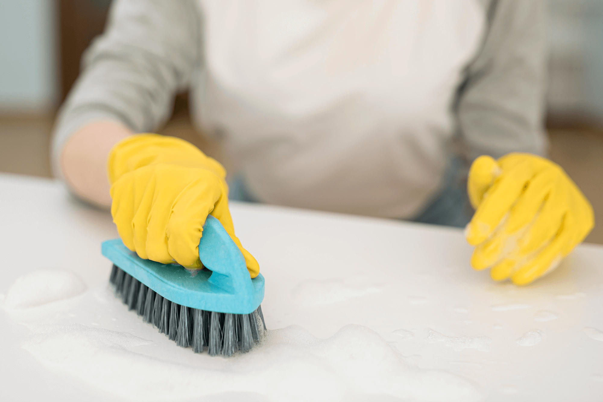 7 Cleaning Mistakes That Damage Furniture and Décor - Hackrea