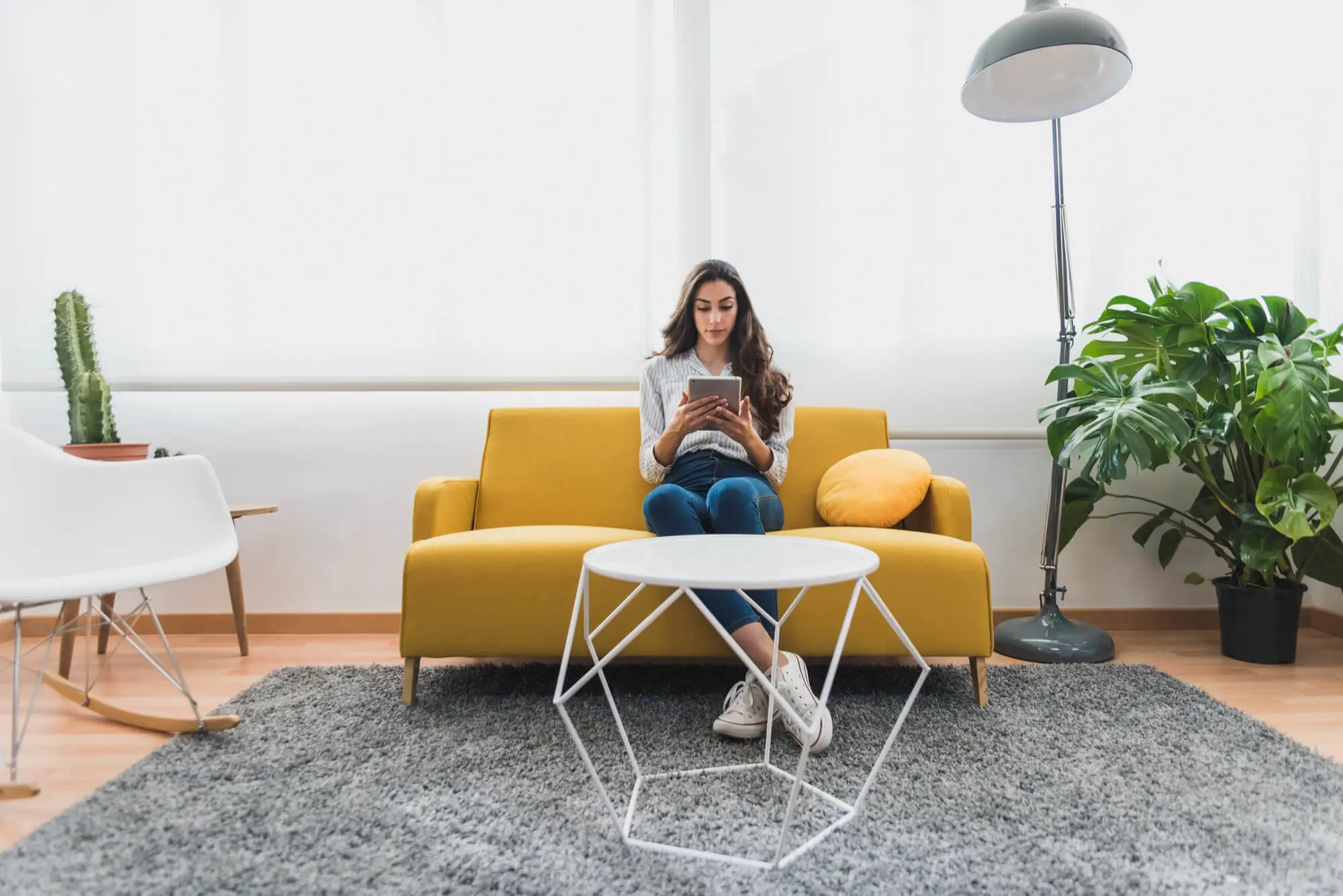 How to Style Rugs in Multi-Functional Living Spaces - Hackrea